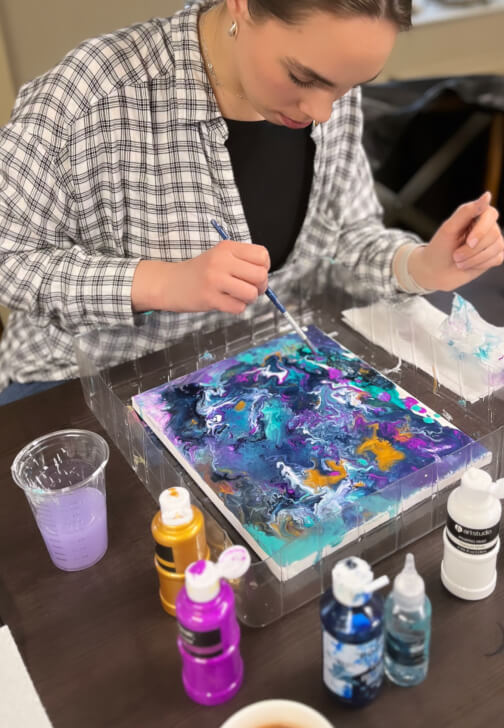Abstract Acrylic Paint Pouring Workshop Manchester | ClassBento
