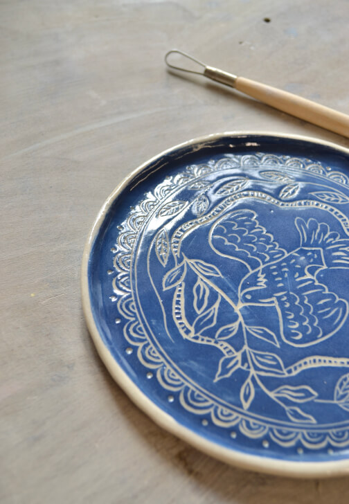 Ceramic Sgraffito Plate Workshop Atherstone on Stour | ClassBento