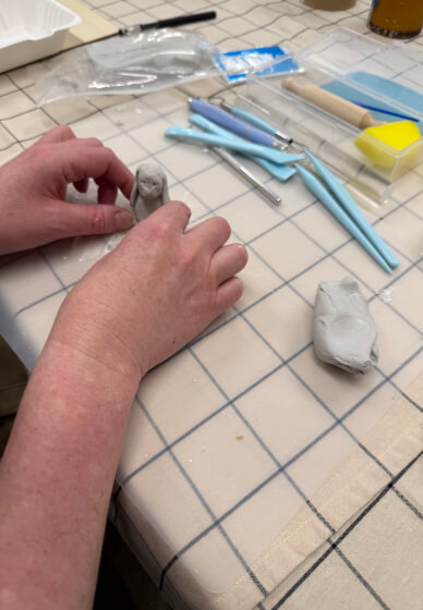 Mindful Clay Healing Workshop Stratford-upon-Avon | Gifts | ClassBento